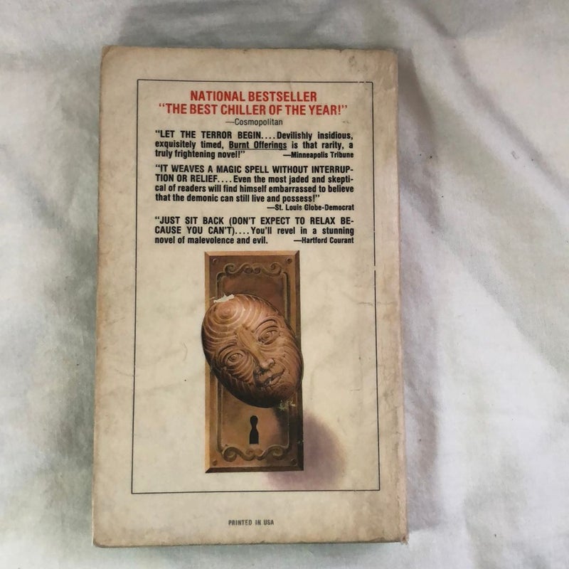 Burnt Offerings by Robert Marasco, Paperback | Pangobooks