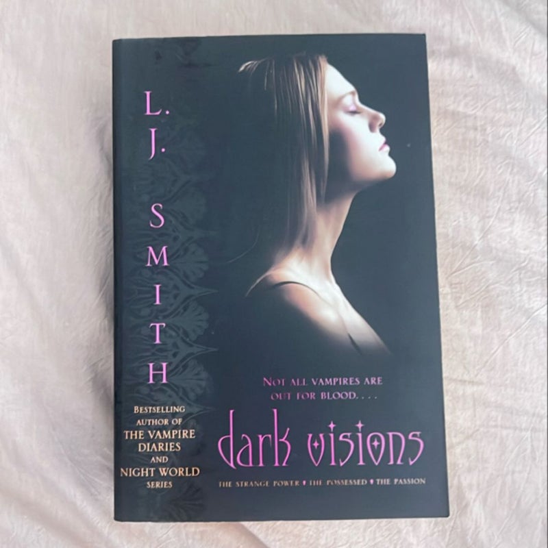 Dark Visions by L. J. Smith, Paperback | Pangobooks