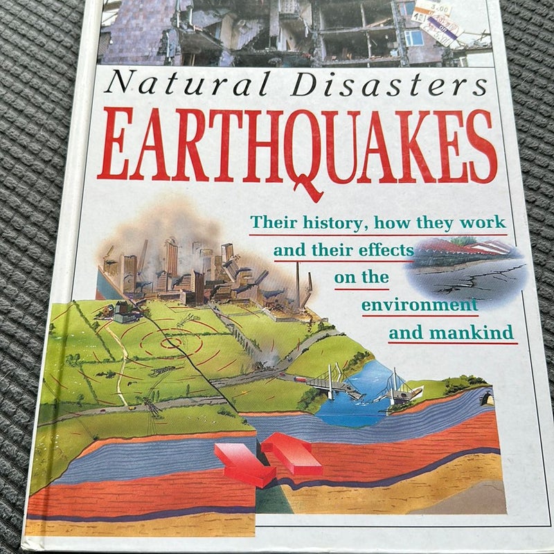 Natural Disasters: Earthquakes by Jane Walker, Hardcover | Pangobooks
