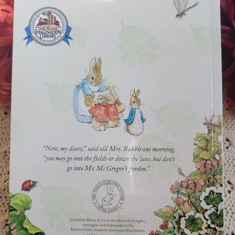 The Tale of Peter Rabbit by Beatrix Potter, Paperback | Pangobooks