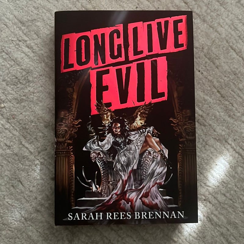 Long Live Evil Fairyloot by Sarah Rees Brennan, Hardcover | Pangobooks