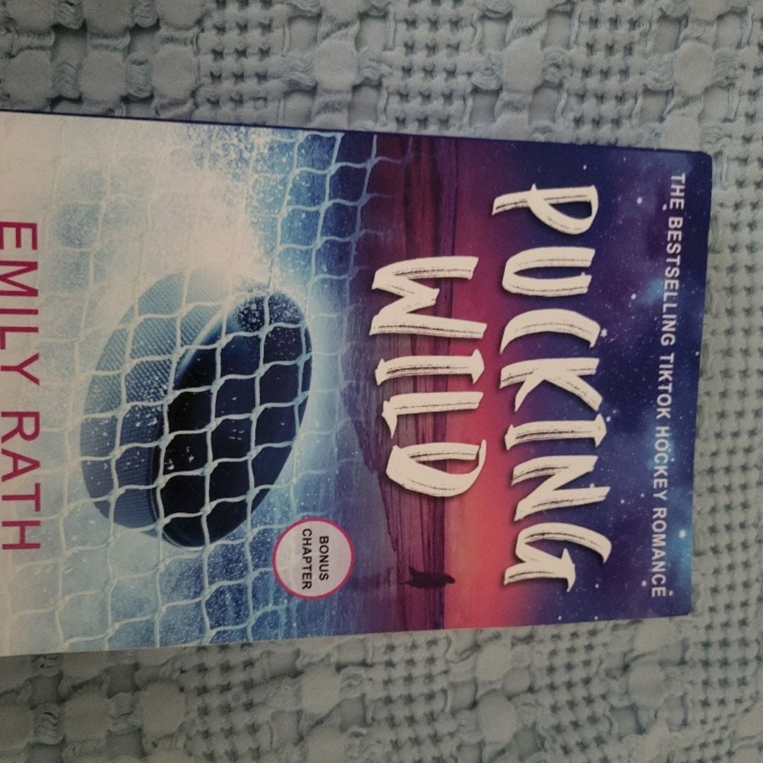 Pucking Wild by Emily Rath, Paperback | Pangobooks