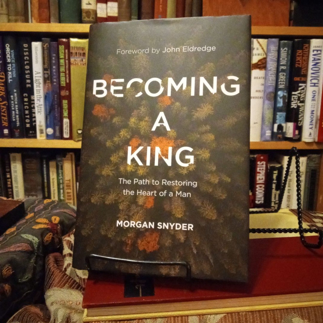 Becoming a King by Morgan Snyder, Hardcover | Pangobooks