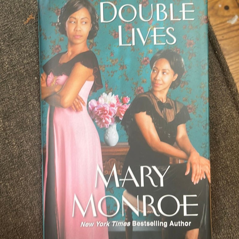 Double Lives by Mary Monroe