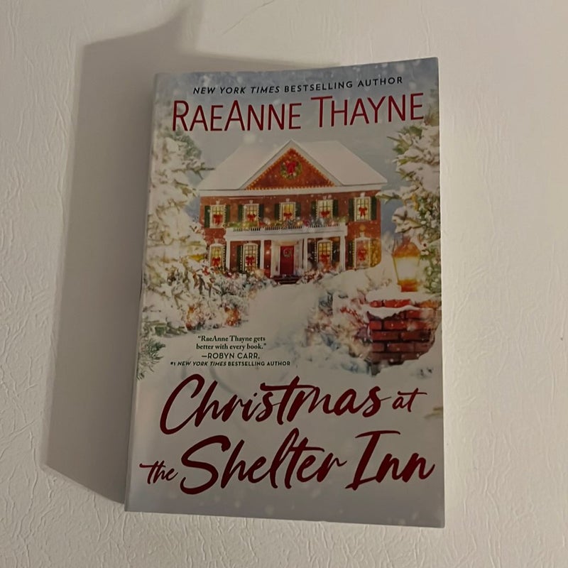 Christmas at the Shelter Inn by Raeanne Thayne