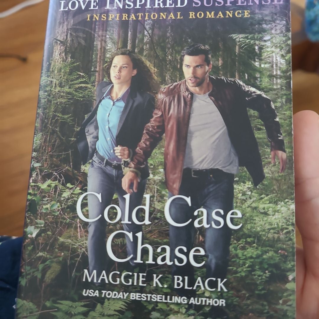 Cold Case Chase by Maggie K. Black