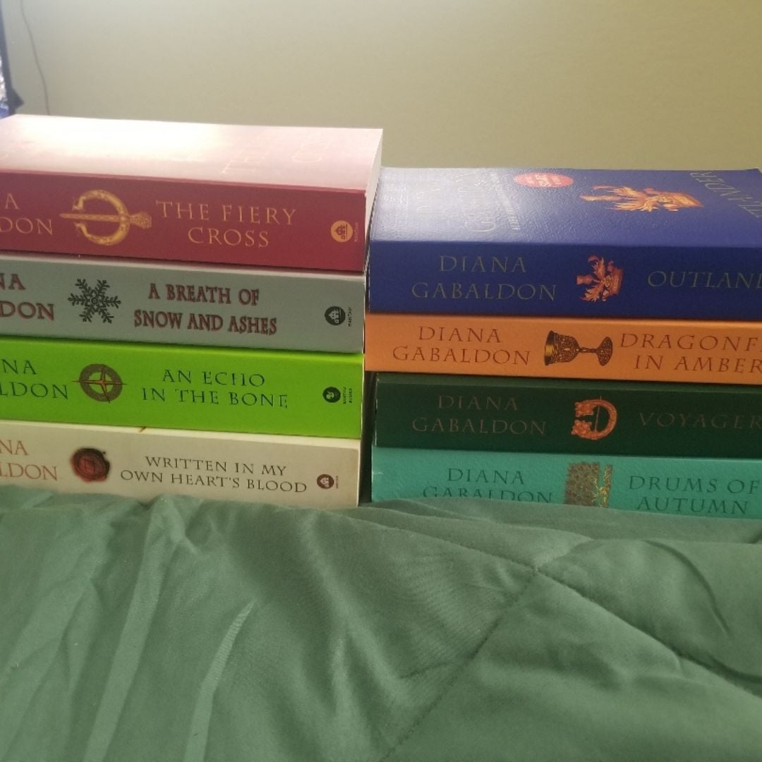 Outlander Series by Diana Gabaldon, Paperback | Pangobooks