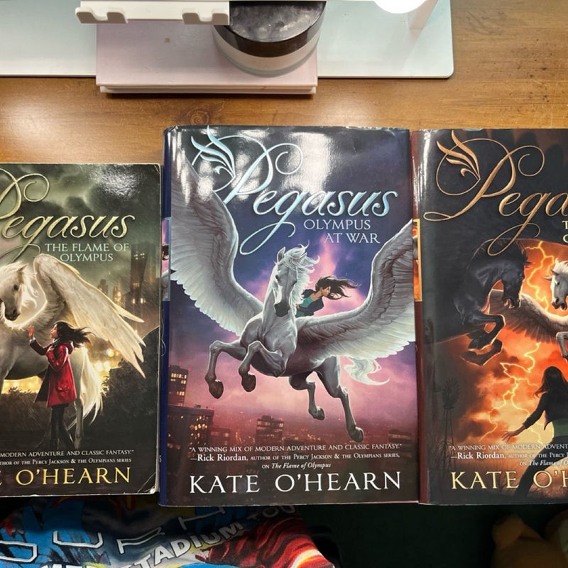 Pegasus Trilogy Kate O’Hearn by Kate O’Hearn, Paperback | Pangobooks