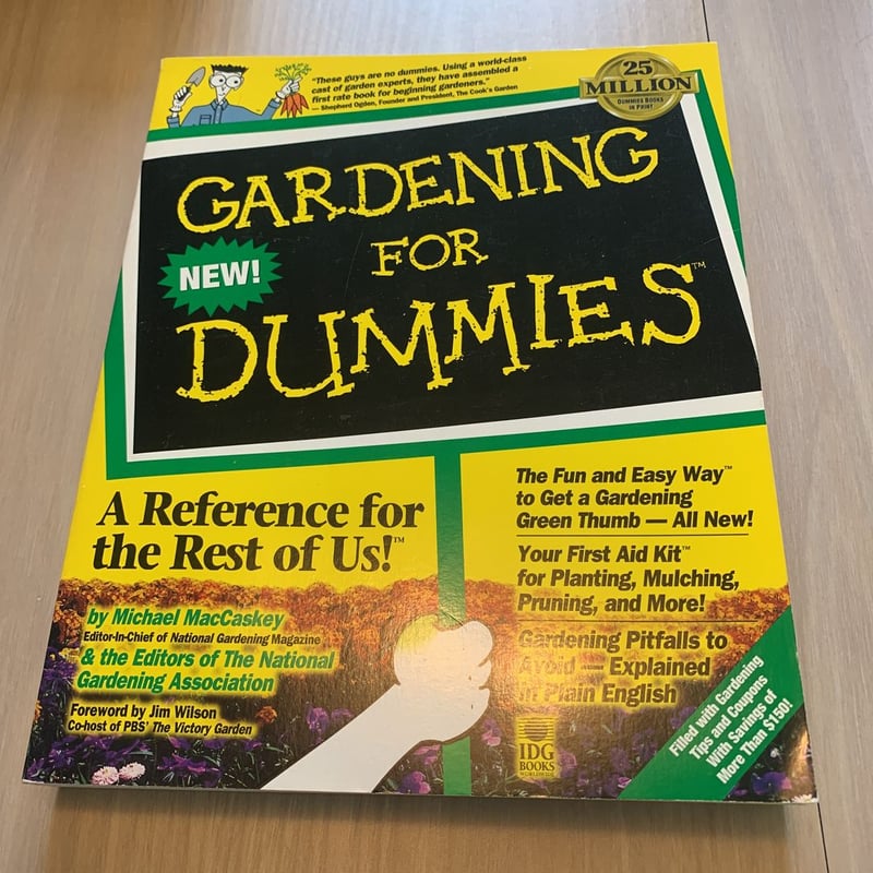 Gardening for Dummies by Michael MacCaskey, Paperback | Pangobooks