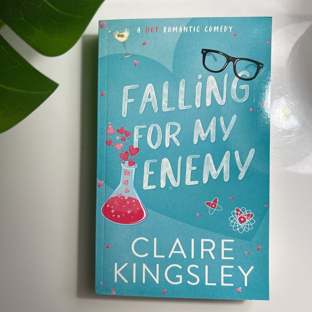 Falling for My Enemy by Clare Kingsley, Paperback | Pangobooks