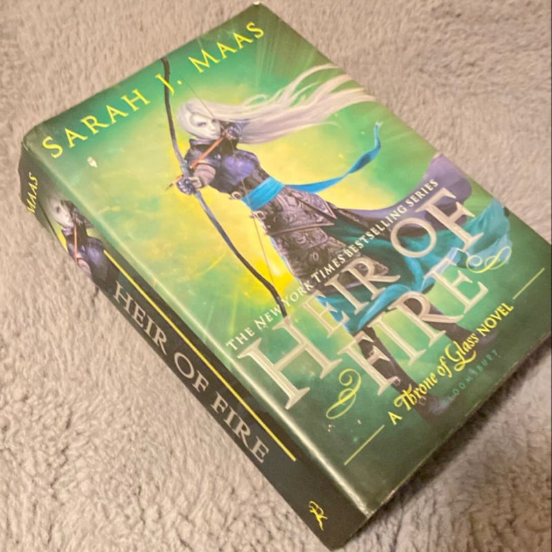 Heir of Fire by Sarah J. Maas, Hardcover | Pangobooks