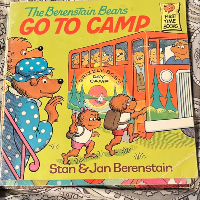 The Berenstain Bears by Stan &Jan Berenstain, Paperback | Pangobooks