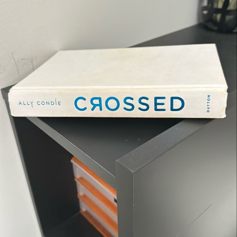 Crossed by Ally Condie, Hardcover | Pangobooks