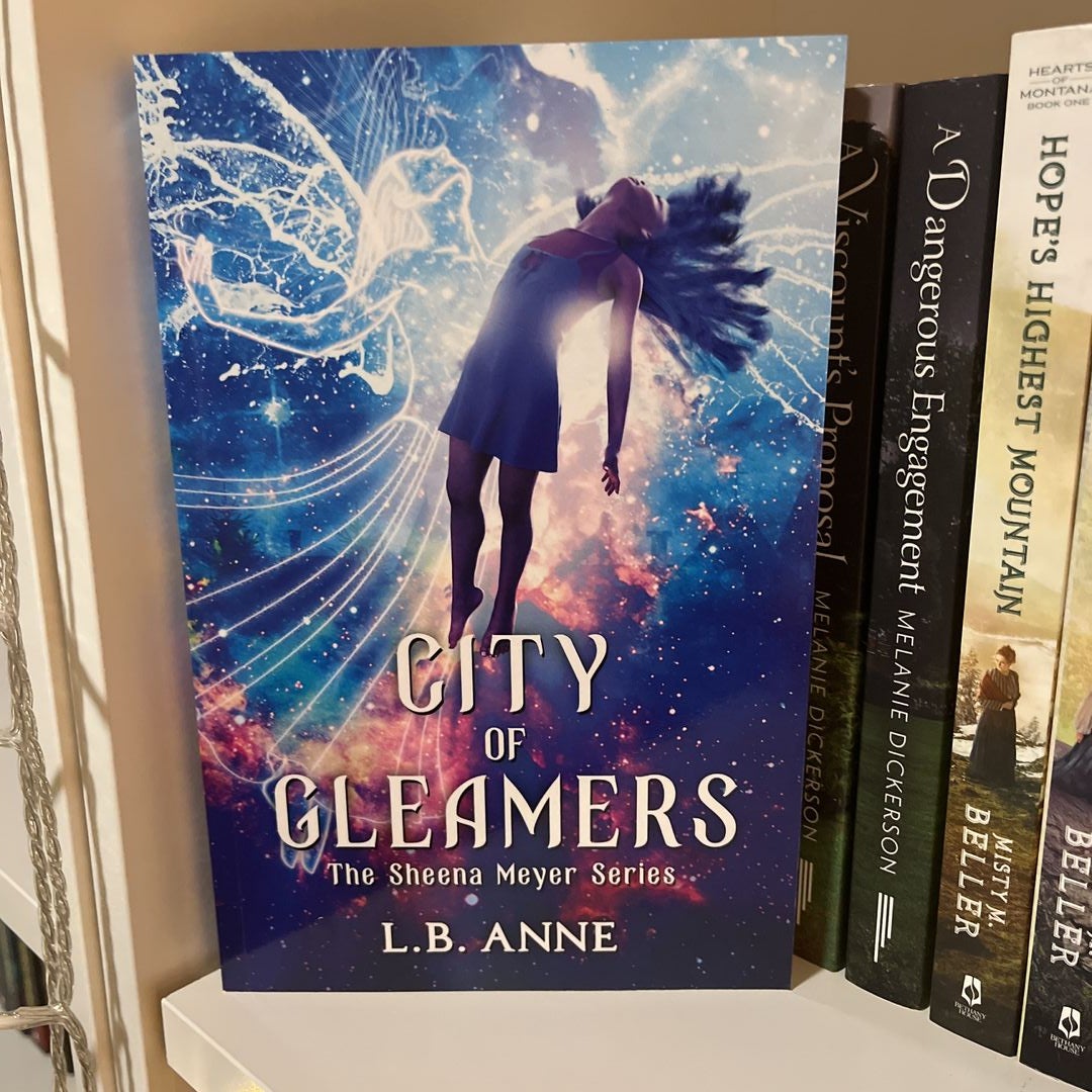 City of Gleamers by Michaela Bush, Paperback | Pangobooks