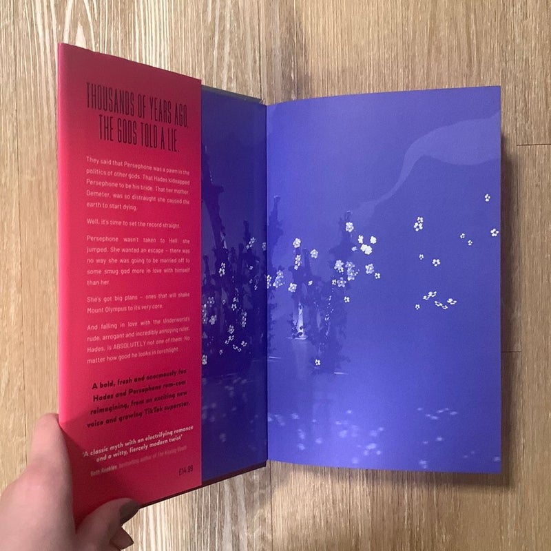 Girl, Goddess, Queen by Bea Fitzgerald, Hardcover | Pangobooks