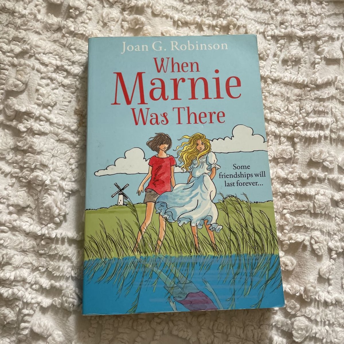 When Marnie Was There by Joan G. Robinson