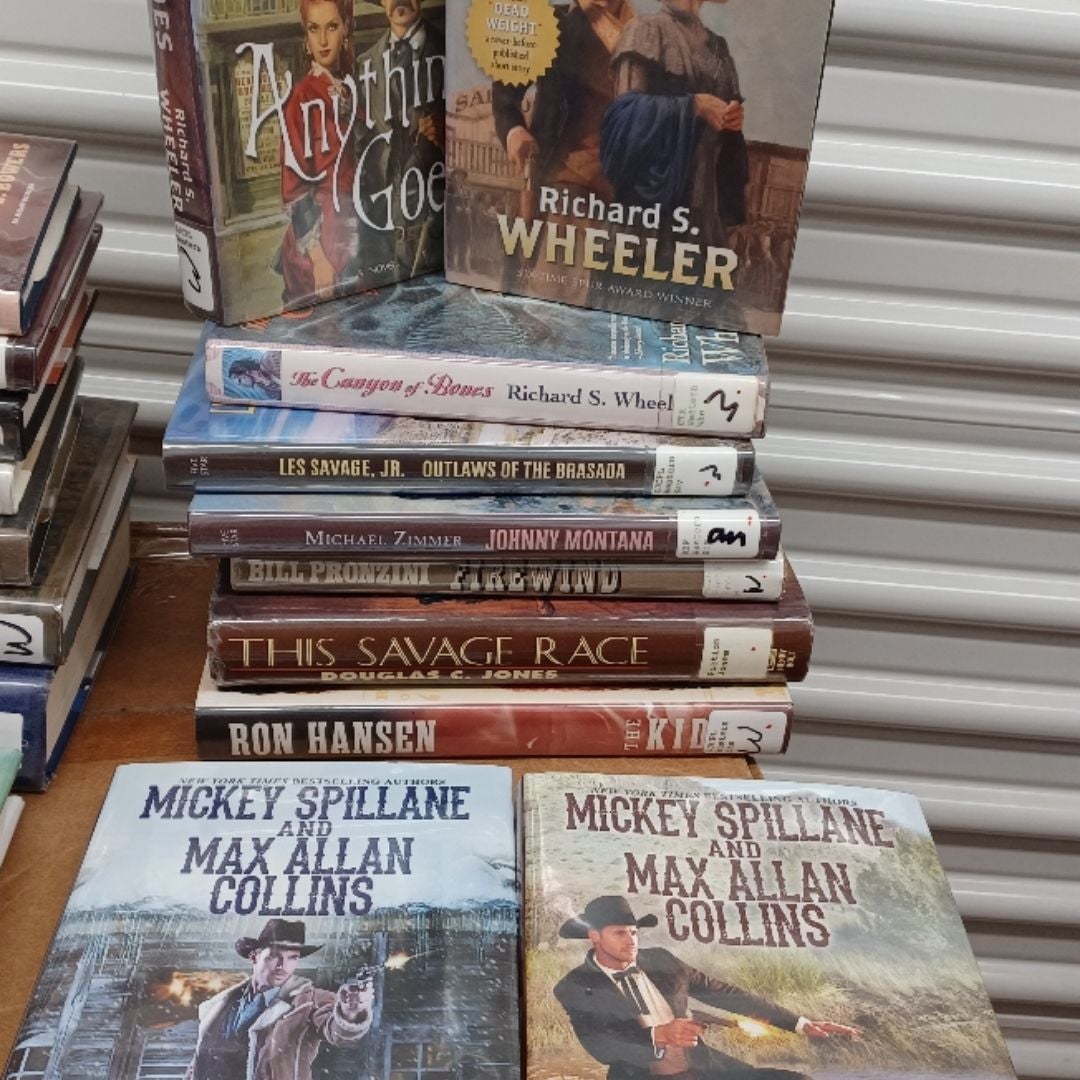 Bundle of 10 Westerns by Various authors, Hardcover | Pangobooks