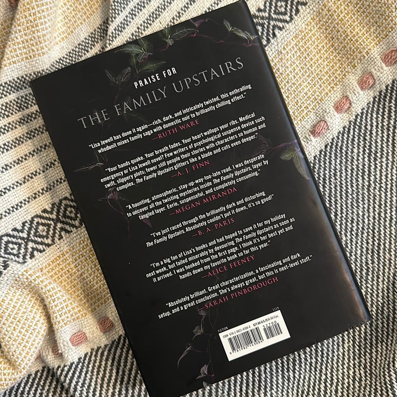 The Family Upstairs by Lisa Jewell, Hardcover | Pangobooks