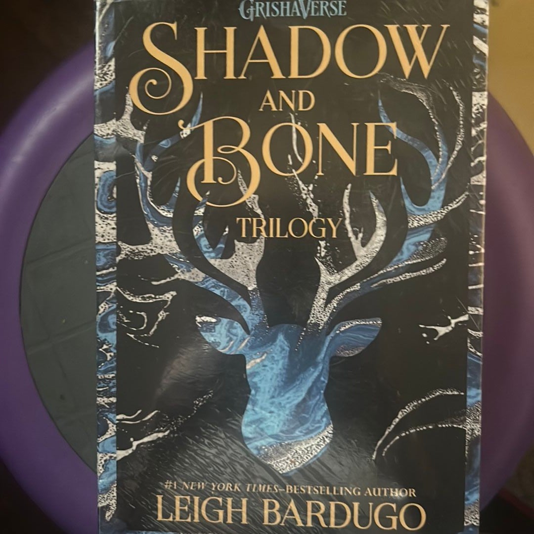 The Shadow and Bone Trilogy Boxed Set by Leigh Bardugo, Paperback | Pangobooks