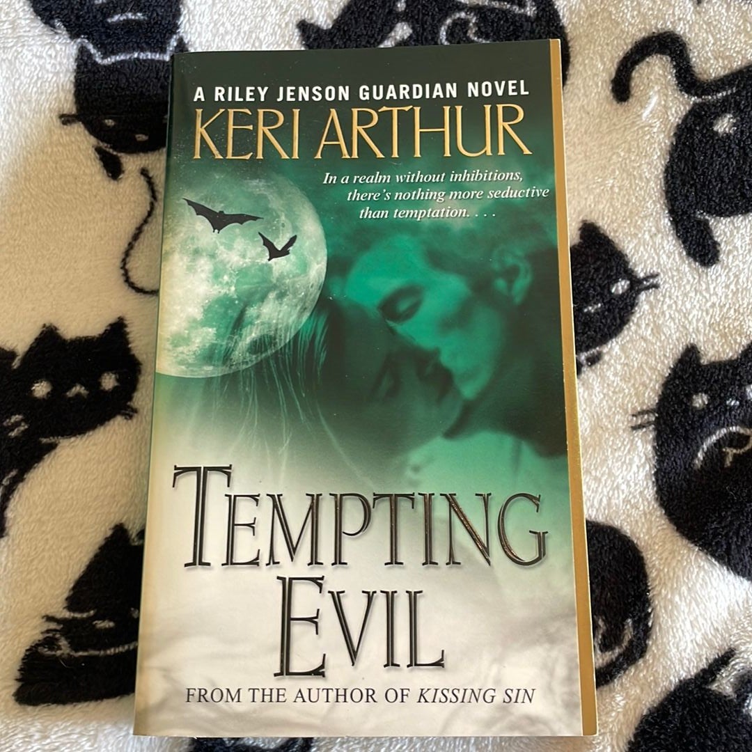 Tempting Evil by Keri Arthur
