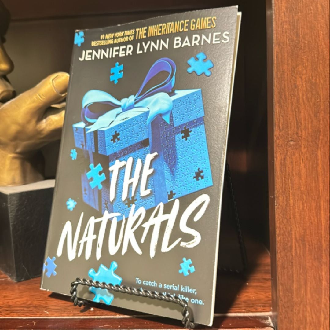 The Naturals by Jennifer Lynn Barnes, Paperback | Pangobooks