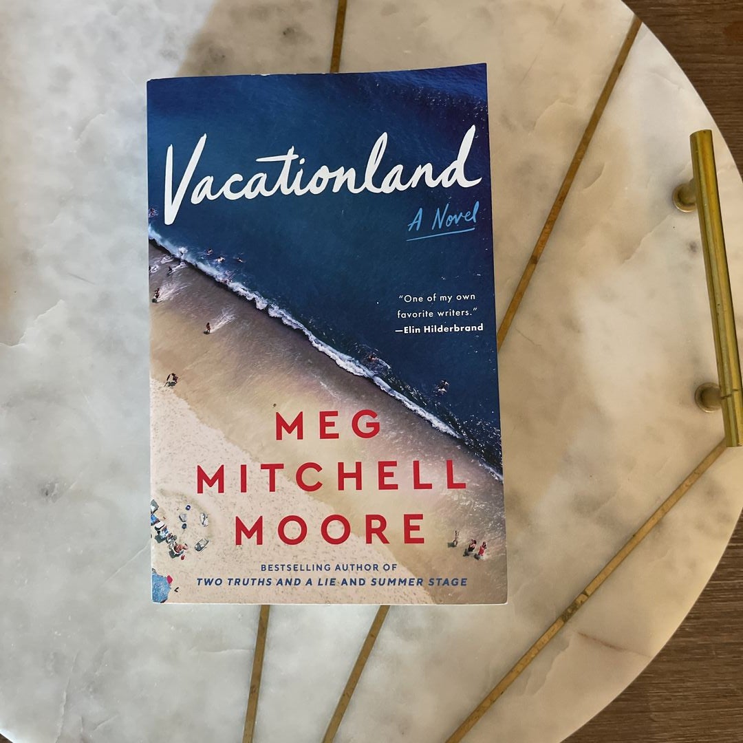 Vacationland by Meg Mitchell Moore, Paperback | Pangobooks