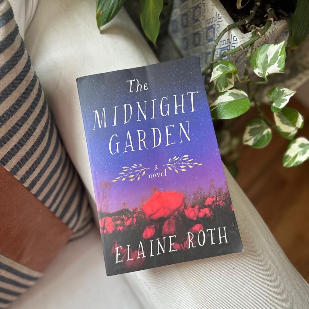 The Midnight Garden by Elaine Roth, Paperback | Pangobooks