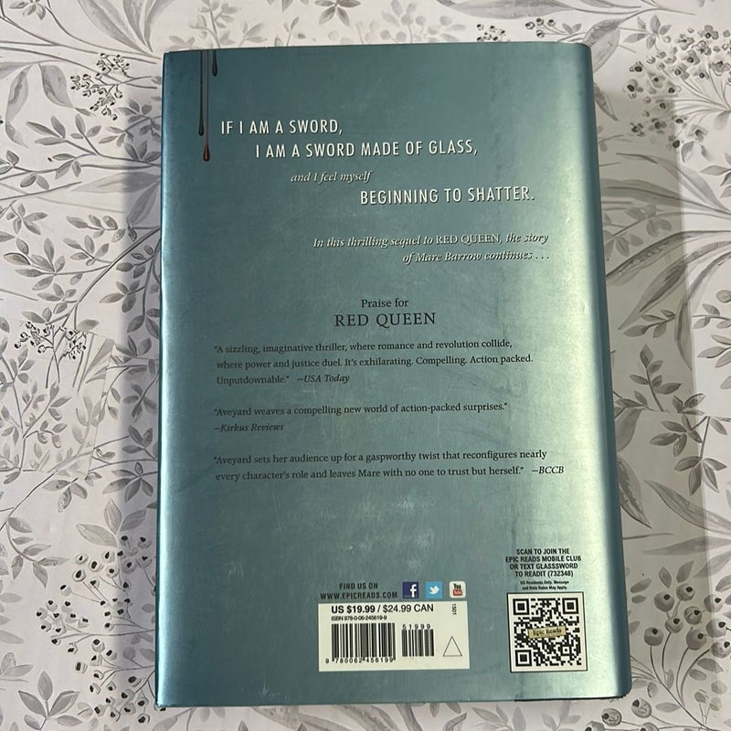 Glass Sword by Victoria Aveyard, Hardcover | Pangobooks