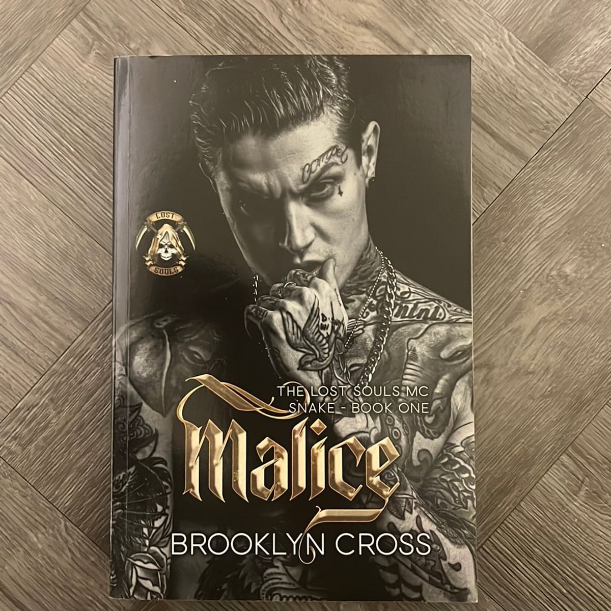 Malice by Brooklyn Cross, Paperback | Pangobooks