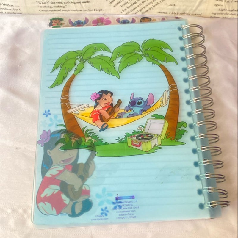 Stitch bundle by Disney, Paperback | Pangobooks