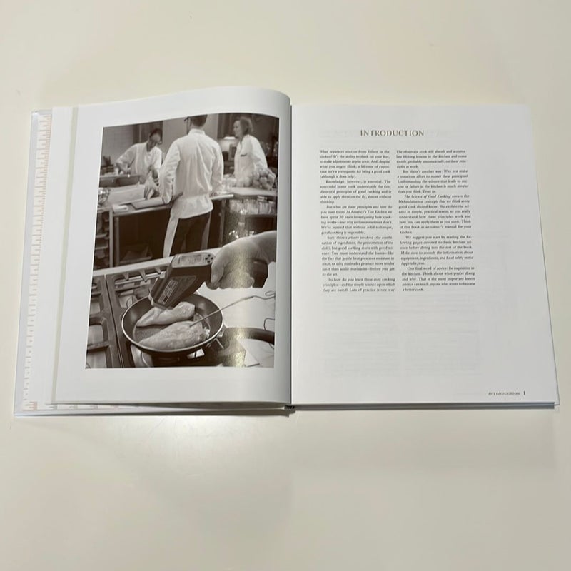 The Science of Good Cooking by Cook's Illustrated, Hardcover | Pangobooks