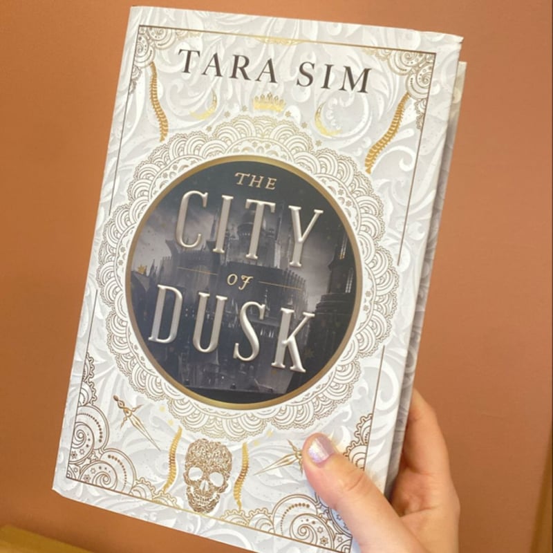 City of Dusk by Tara Sim, Hardcover | Pangobooks