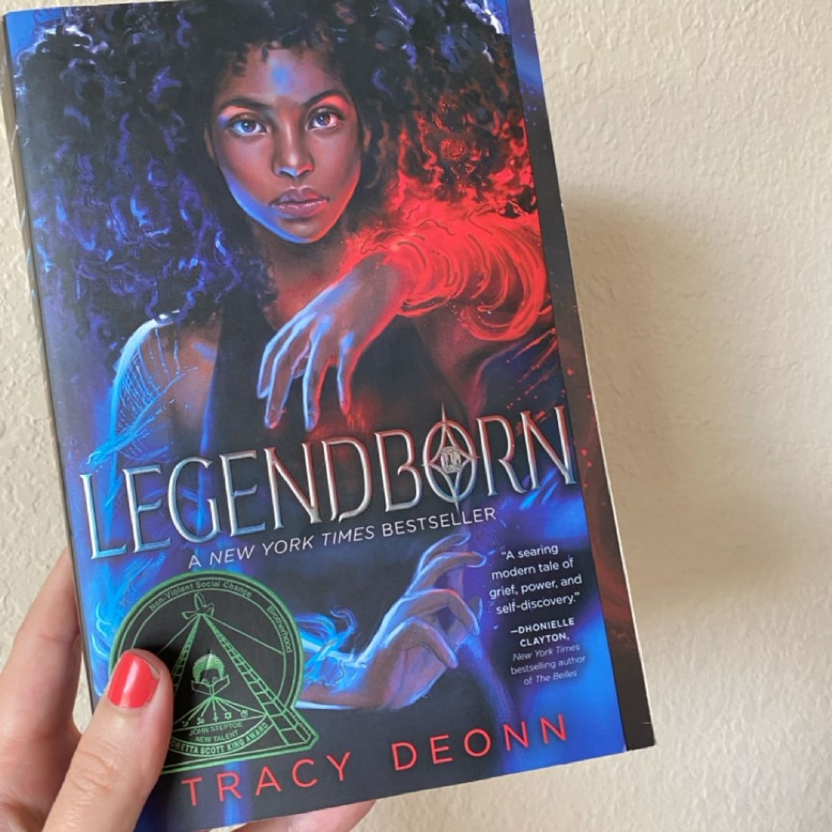 Legendborn by Tracy Deonn, Paperback | Pangobooks