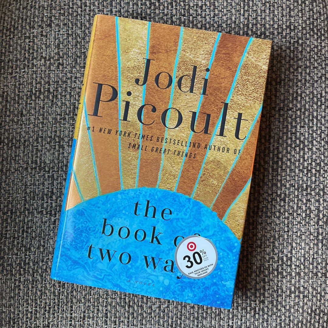 The Book of Two Ways by Jodi Picoult, Hardcover | Pangobooks