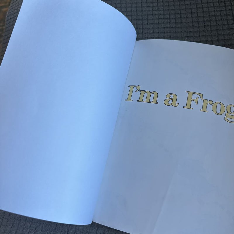 Elephant & Piggie: I’m a Frog! by Mo Willems, Paperback | Pangobooks