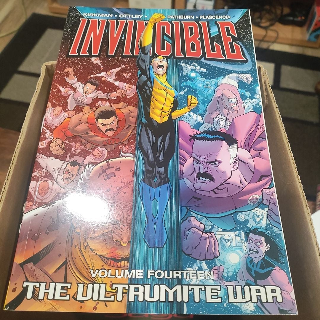Invincible Volume 14: the Viltrumite War by Robert Kirkman, Ryan Ottley
