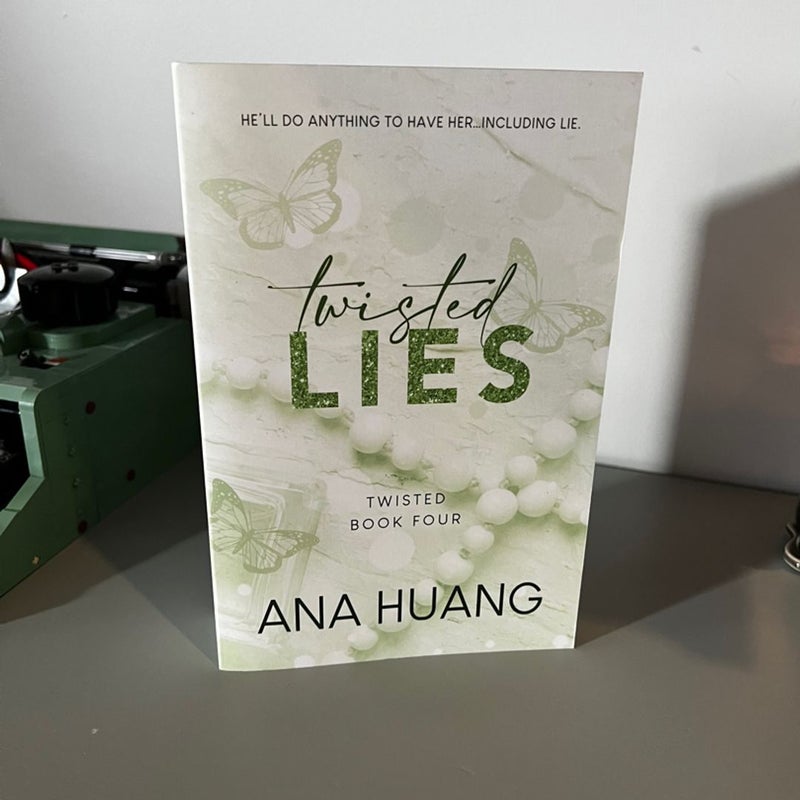 Twisted Lies by Ana Huang, Paperback | Pangobooks