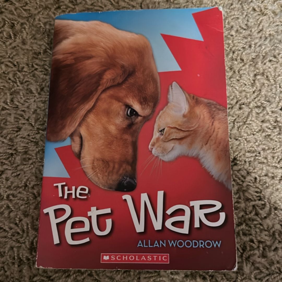 The Pet War by Allan Woodrow, Paperback | Pangobooks