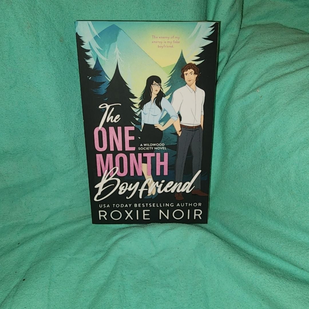 The One Month Boyfriend by Roxie Noir