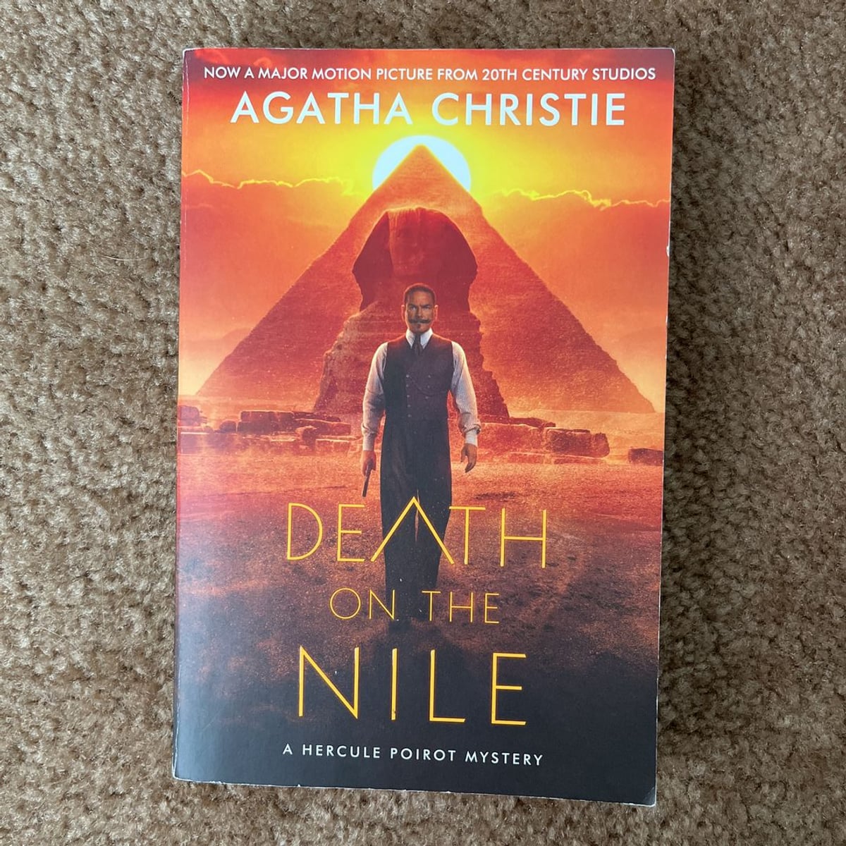 Death on the Nile [Movie Tie-In 2022] by Agatha Christie, Paperback ...