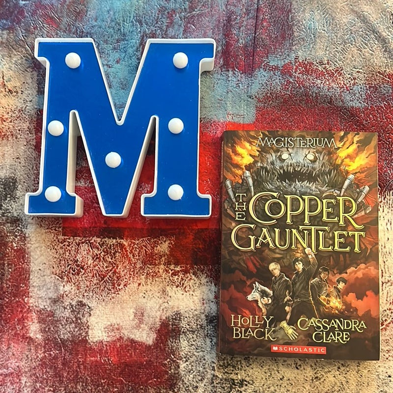 The Copper Gauntlet by Holly Black; Cassandra Clare, Paperback | Pangobooks