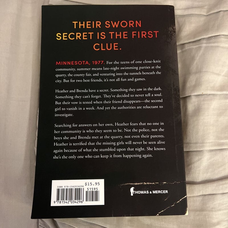 The Quarry Girls by Jess Lourey, Paperback | Pangobooks