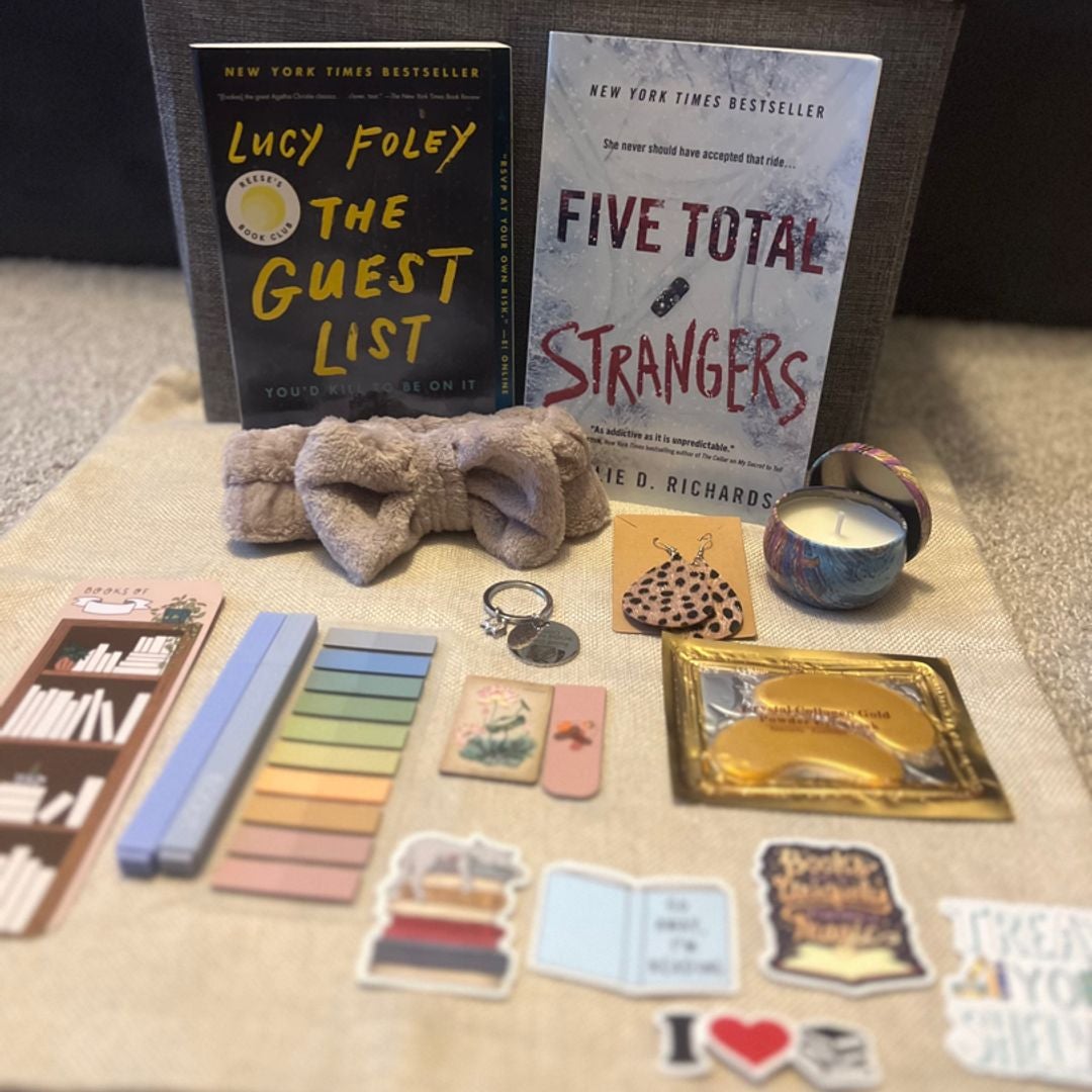 Book Lovers Box - Thriller by Multiple , Paperback | Pangobooks