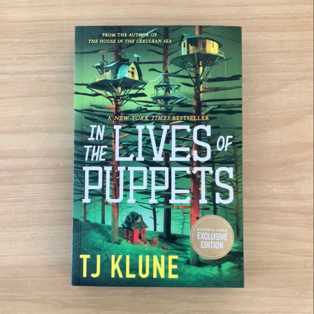 In the Lives of Puppets by TJ Klune, Paperback | Pangobooks
