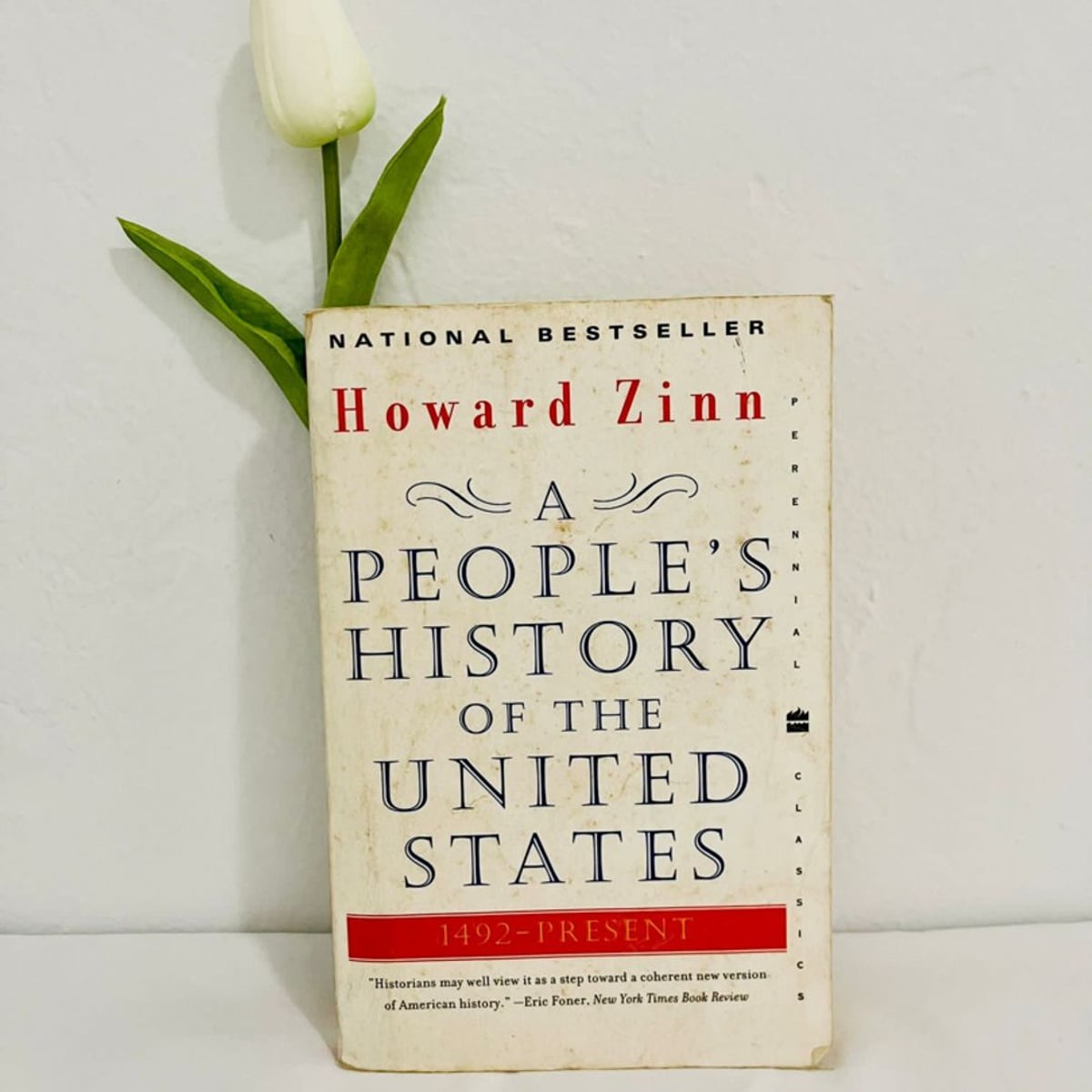 A People's History of the United States by Book by Howard Zinn ...
