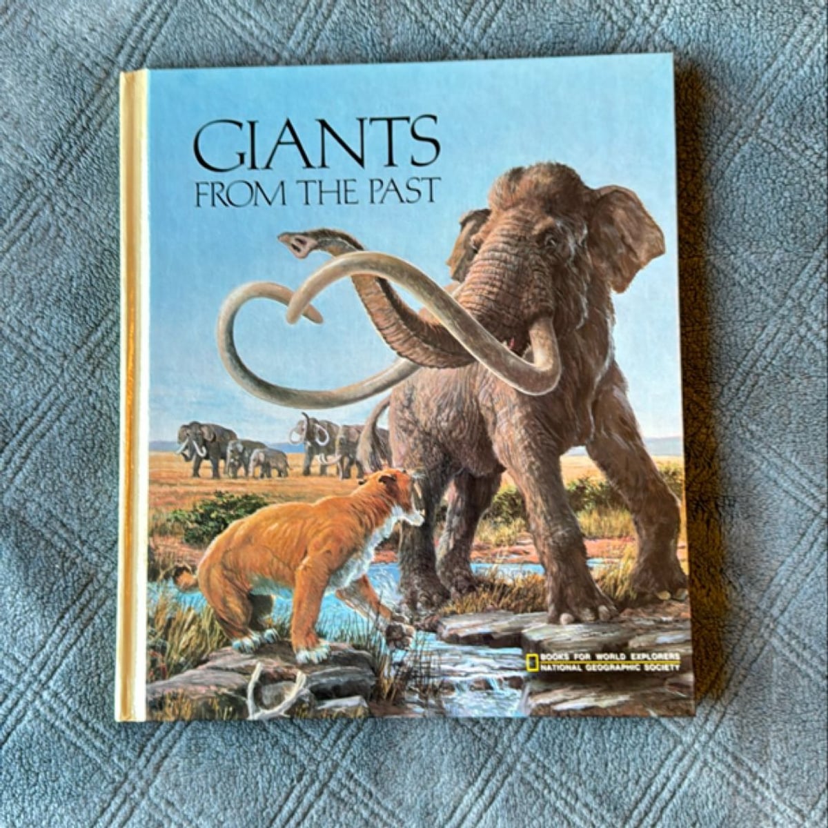Giants from the Past by Donald J. Crump