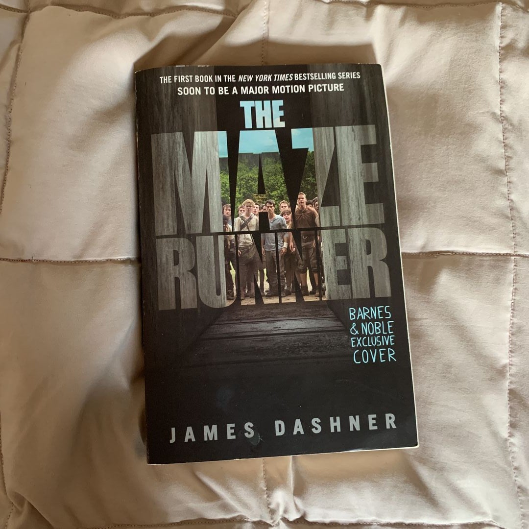 The Maze Runner by James Dashner, Paperback | Pangobooks