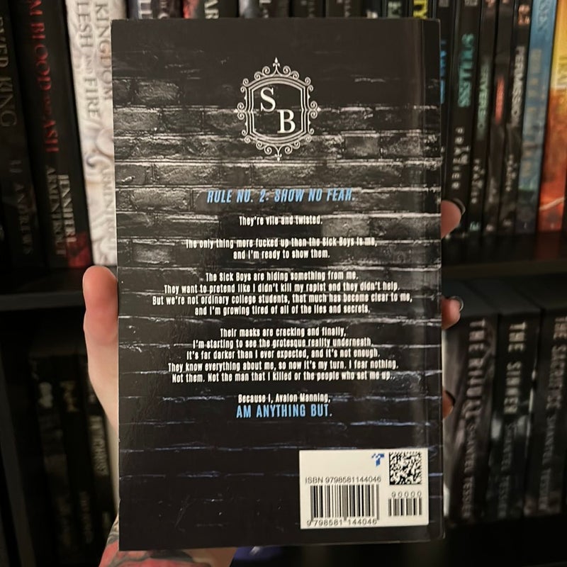 Stone Cold Queen by Lucy Smoke