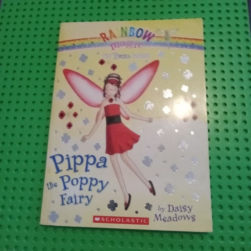 Pippa the Poppy Fairy by Daisy Meadows