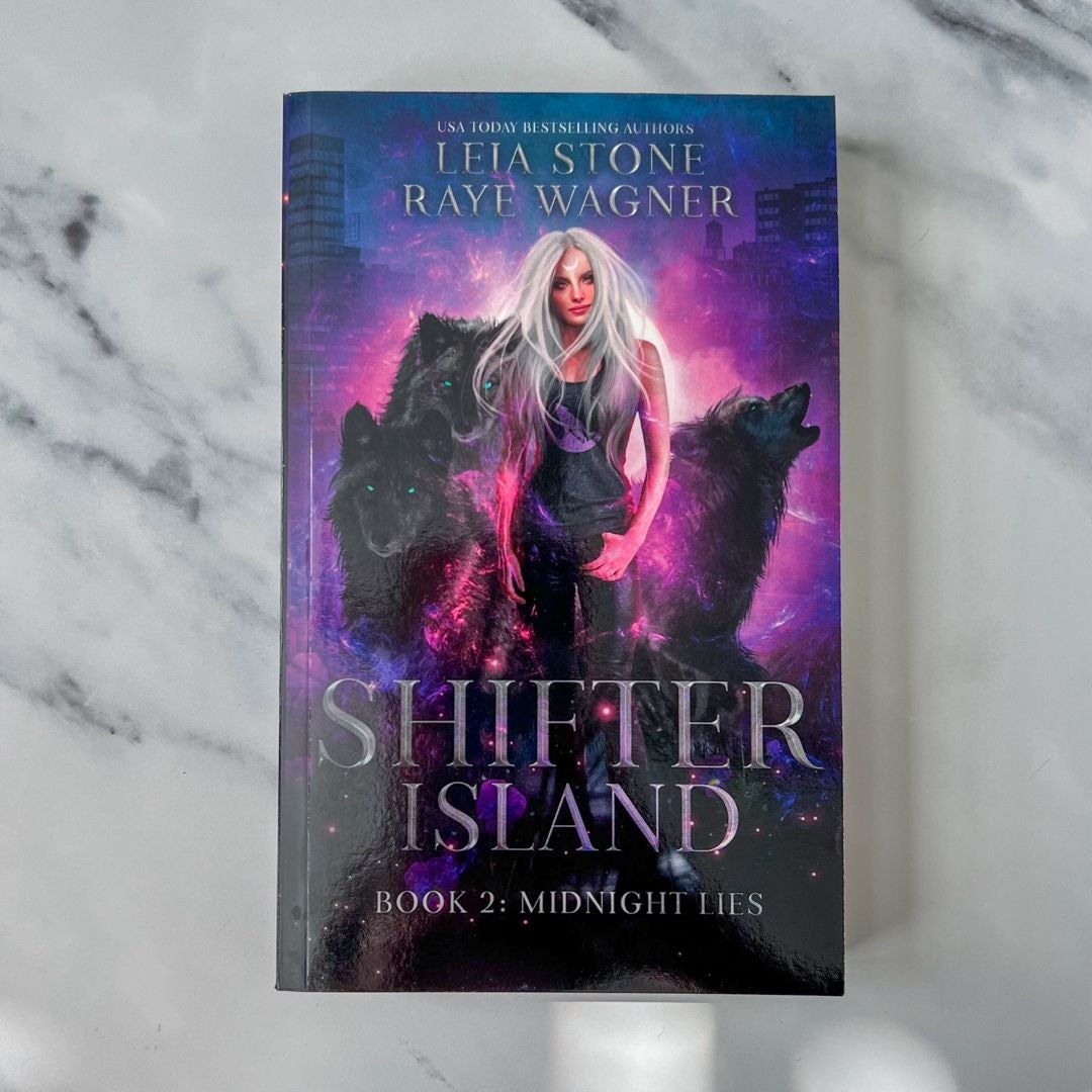 Midnight Lies by Leia Stone, Raye Wagner, Paperback | Pangobooks